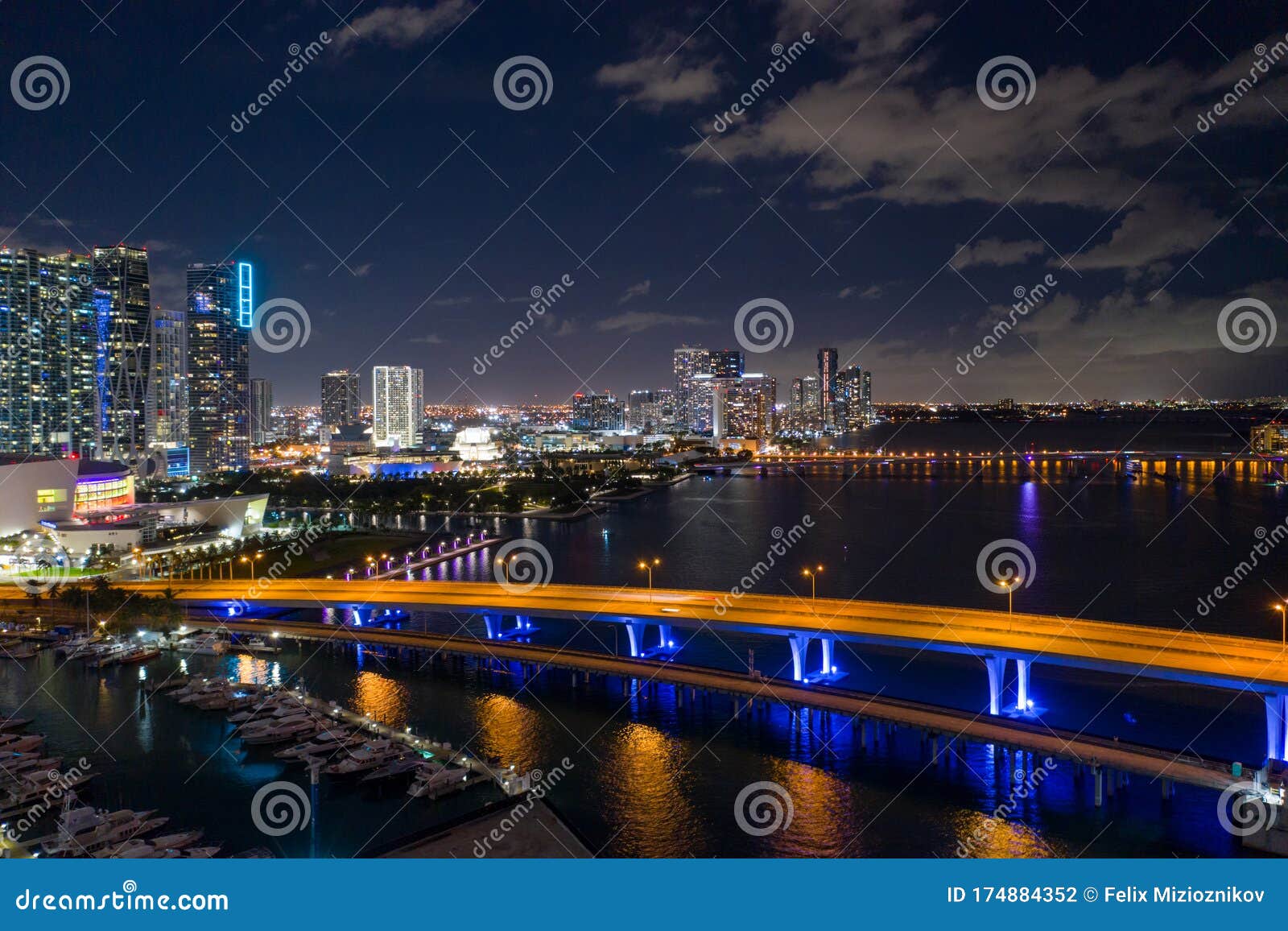 Miami Night. Skyline City Miami Lighting Lights Sea Ocean Sunset Night ...
