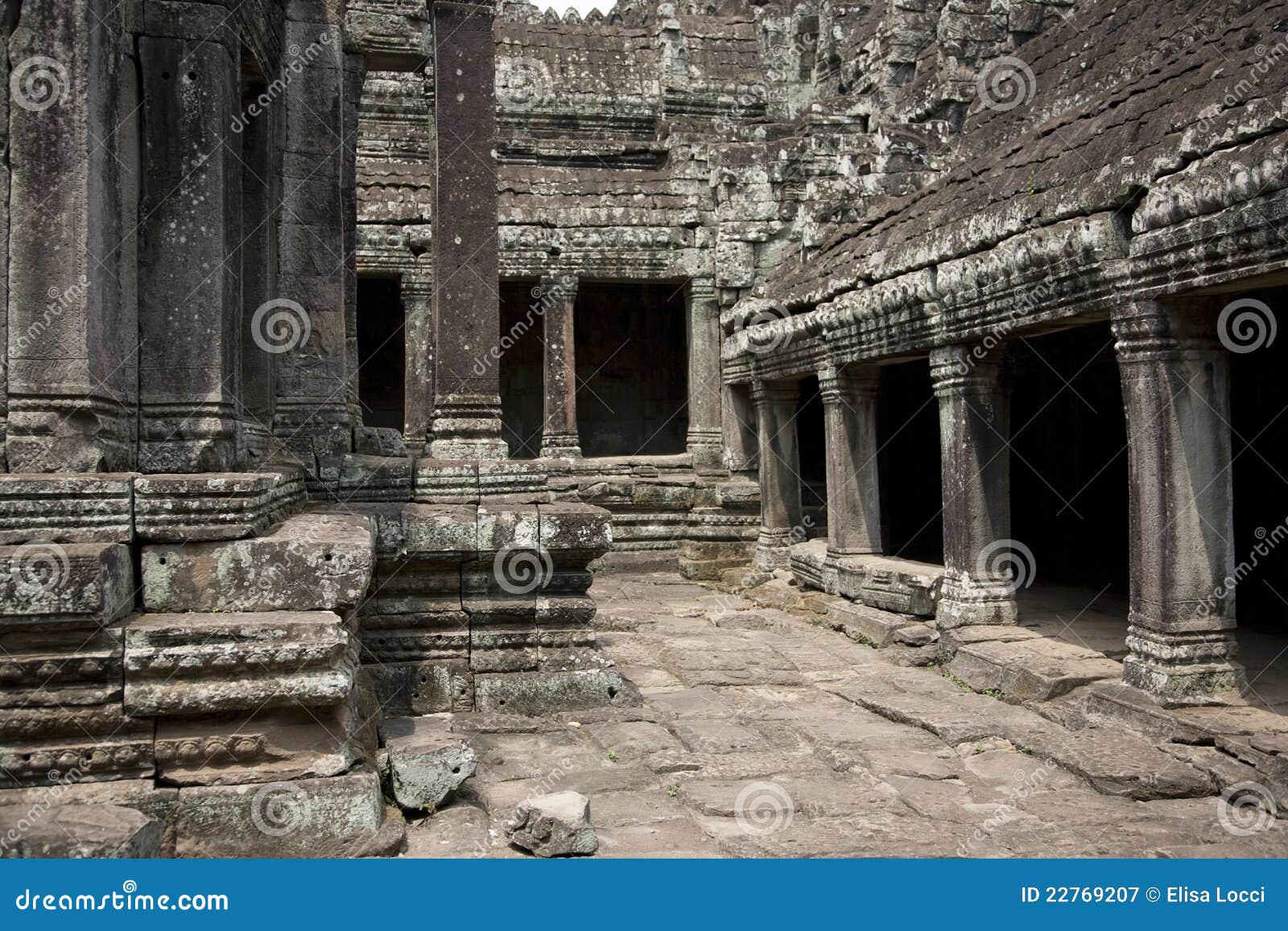Bayon temple in Angkor Wat stock image. Image of temple - 22769207