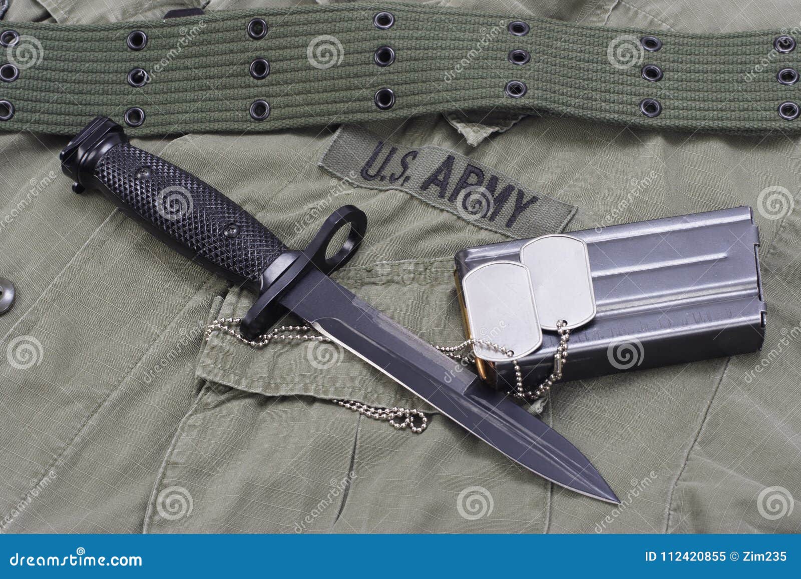 Bayoneta Del Rifle M16 En El Uniforme Imagen de archivo - Imagen de ...