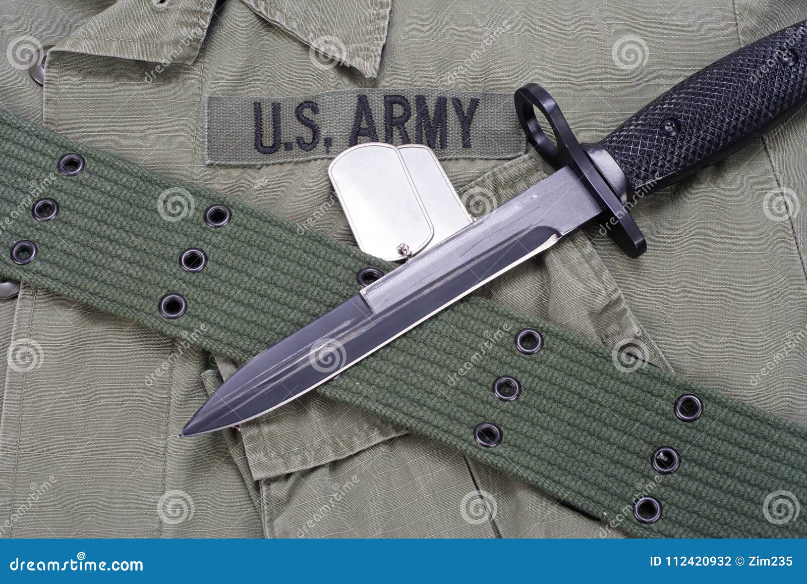 Bayoneta Del Rifle M16 En El Uniforme Foto de archivo - Imagen de ...