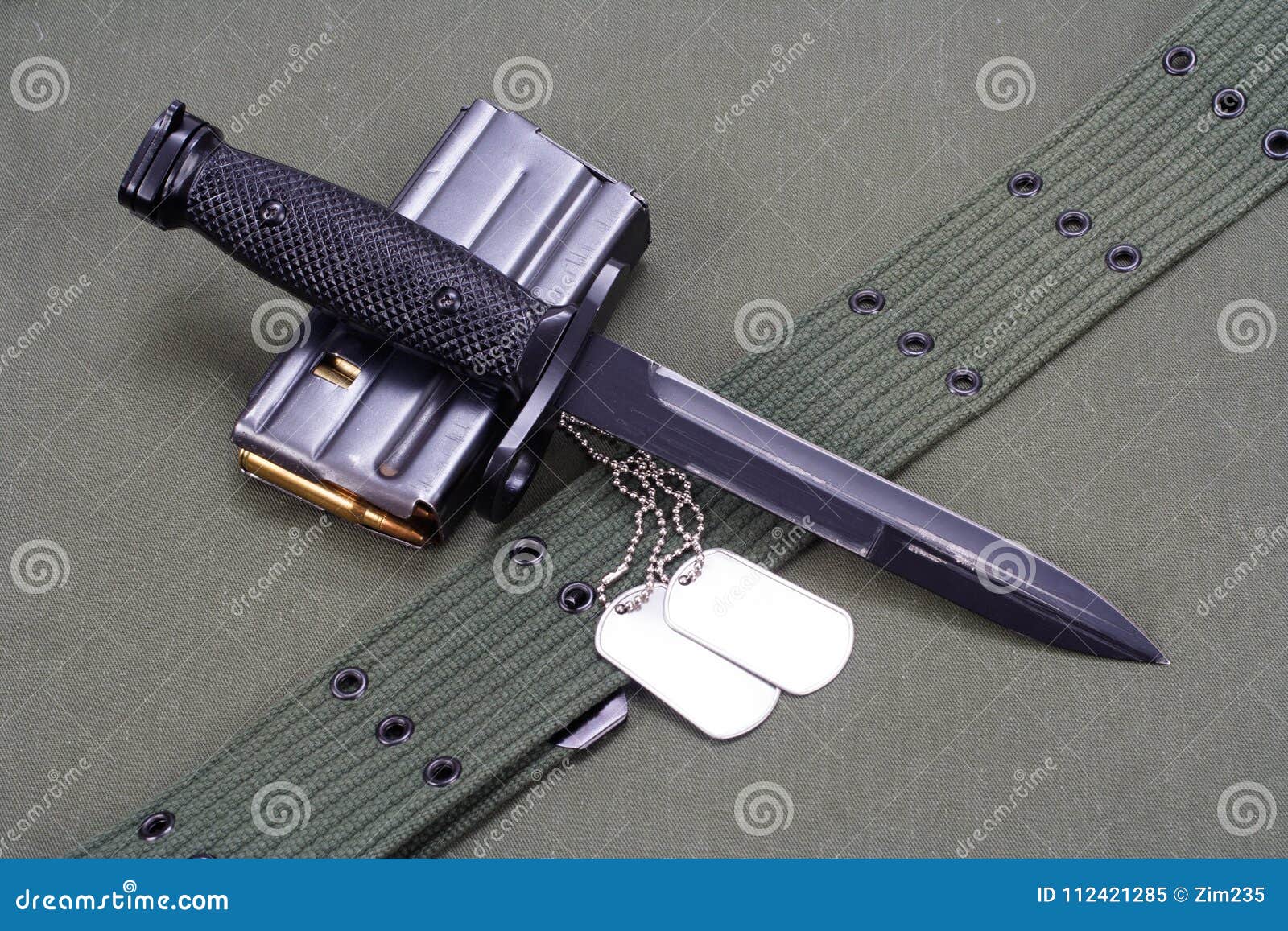 Bayoneta Del Rifle M16 En El Uniforme Imagen de archivo - Imagen de ...