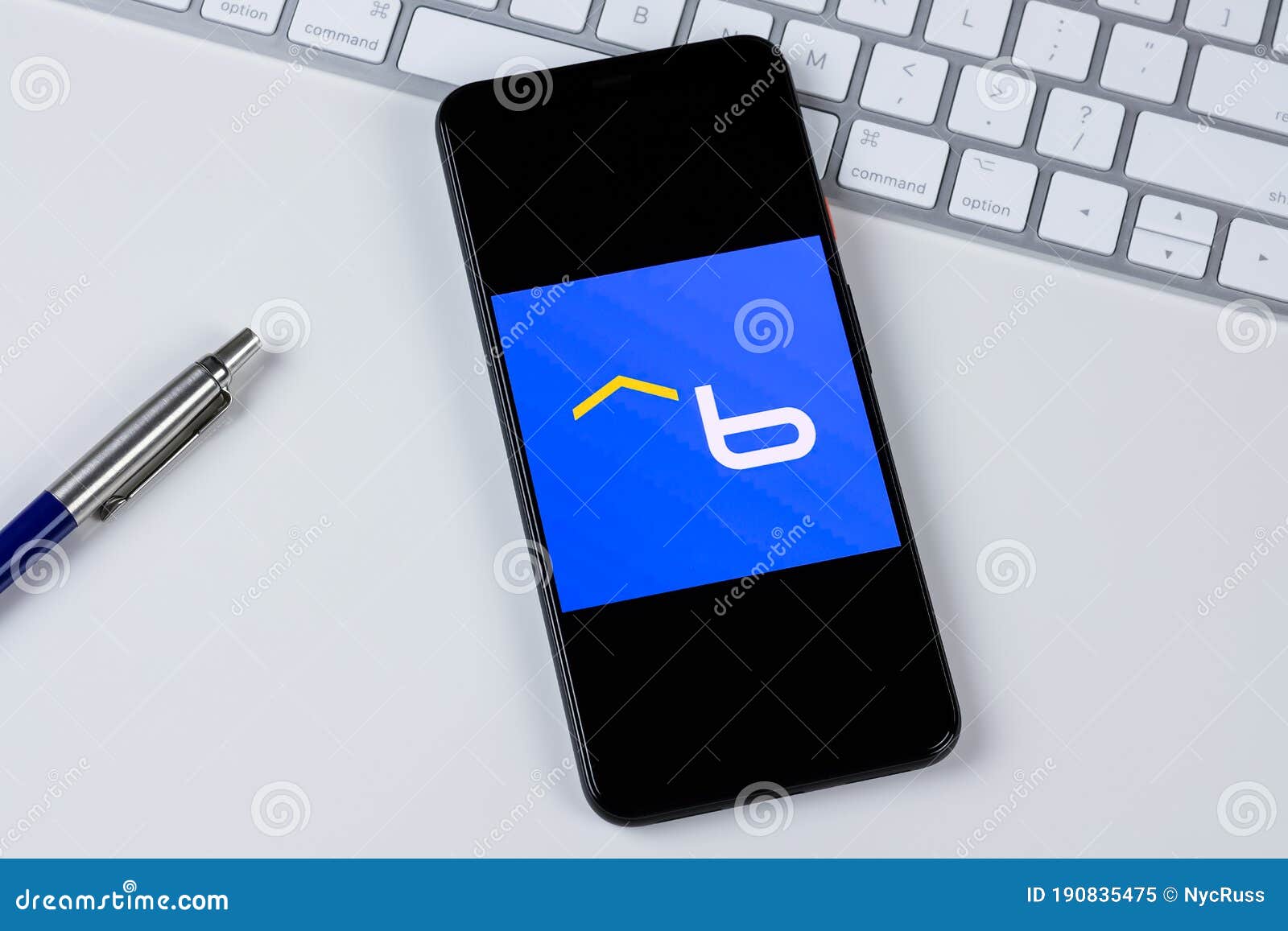 Bayt.com Job Search App Logo on a Smartphone Screen. Editorial Image ...