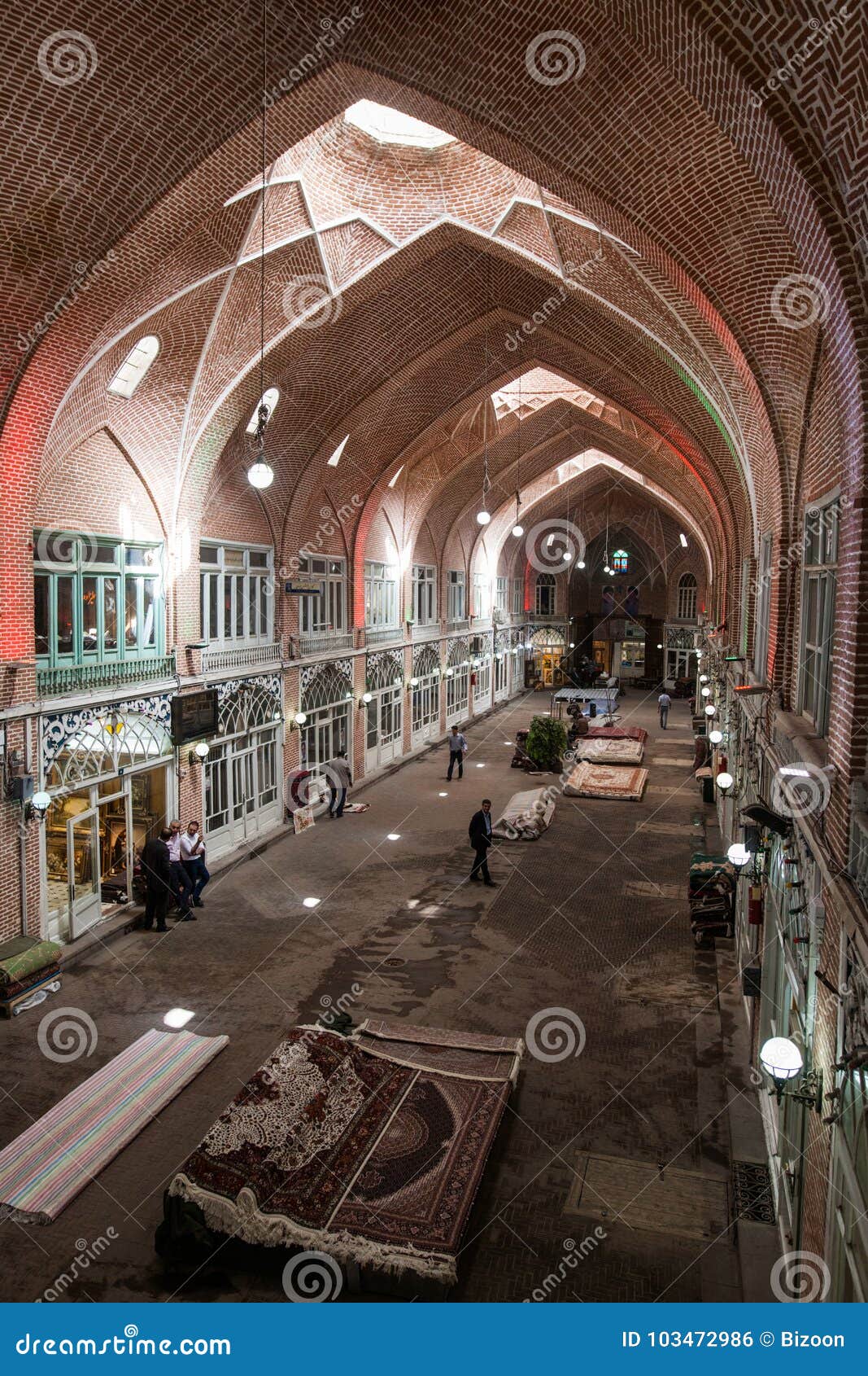 Bazaar de Tabriz, Iran editorial photo. Image of oriental - 103472986