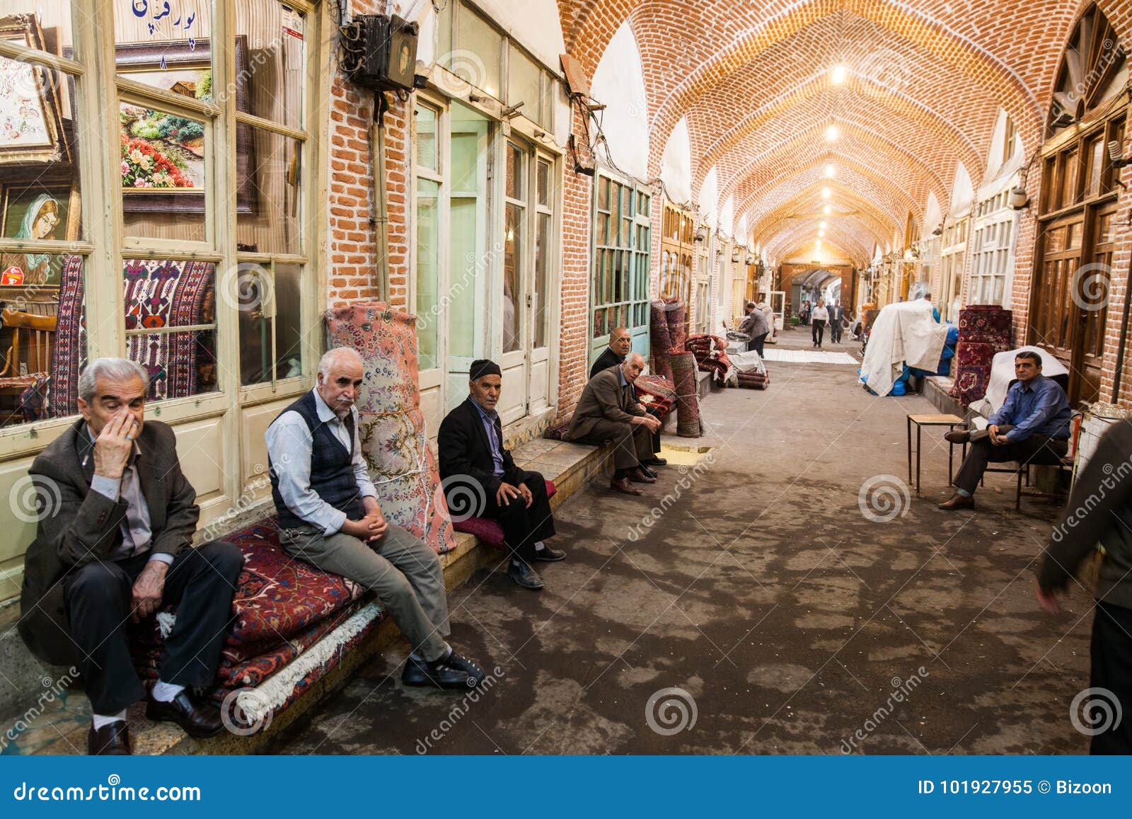 Bazaar de Tabriz, Iran editorial image. Image of east - 101927955