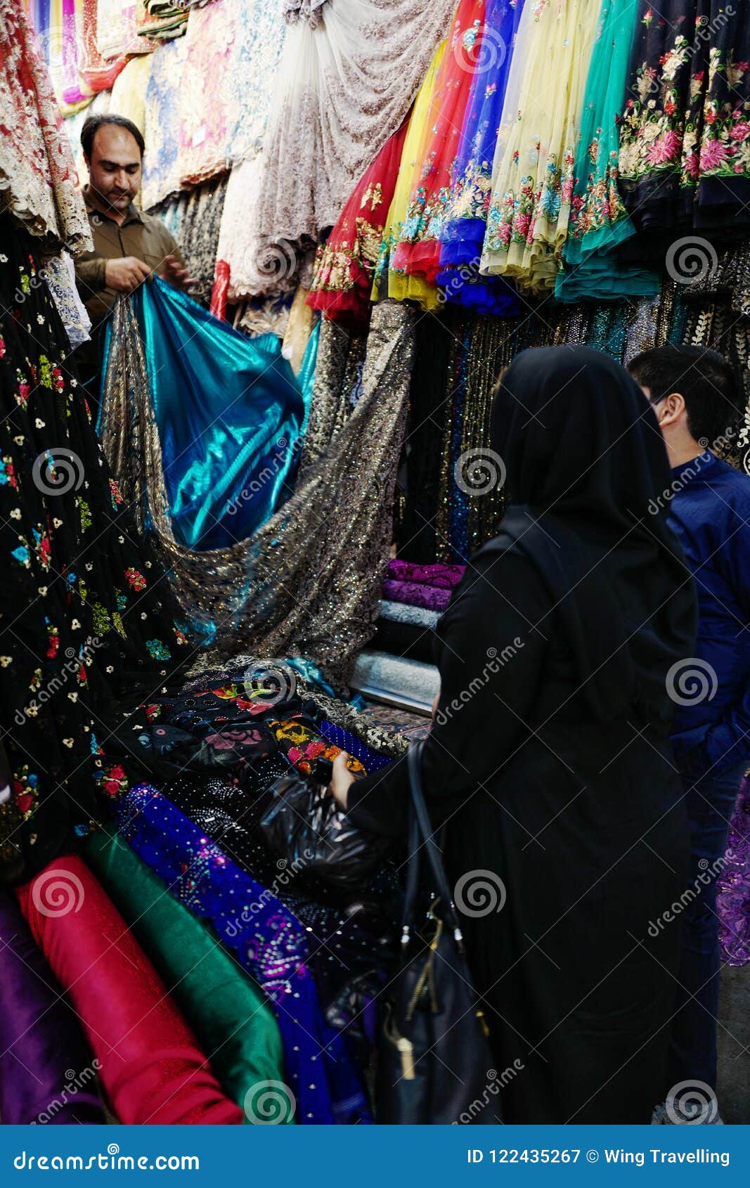 Bazaar in Iran editorial photography. Image of traditional - 122435267