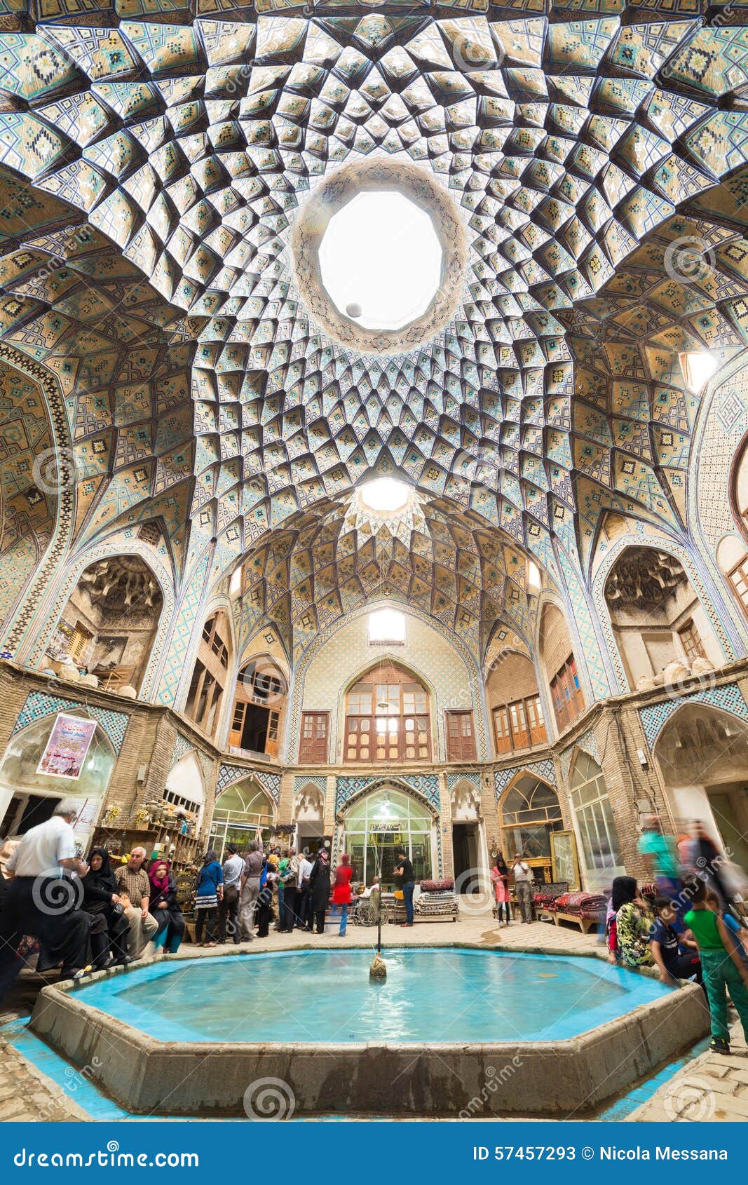 Bazaar of Kashan, in Iran editorial stock photo. Image of amin - 57457293