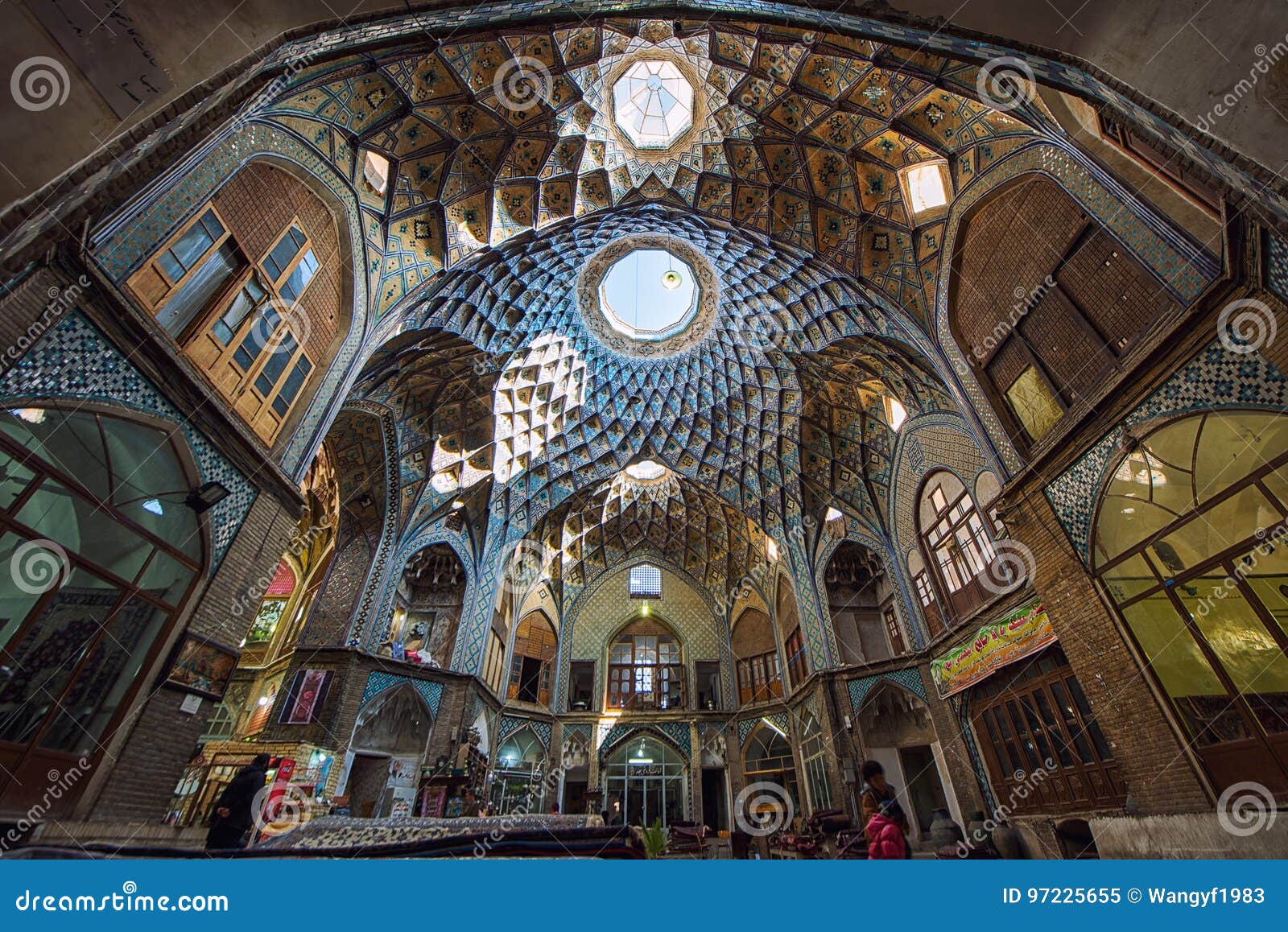 Bazaar of Kashan, in Iran editorial image. Image of market - 97225655