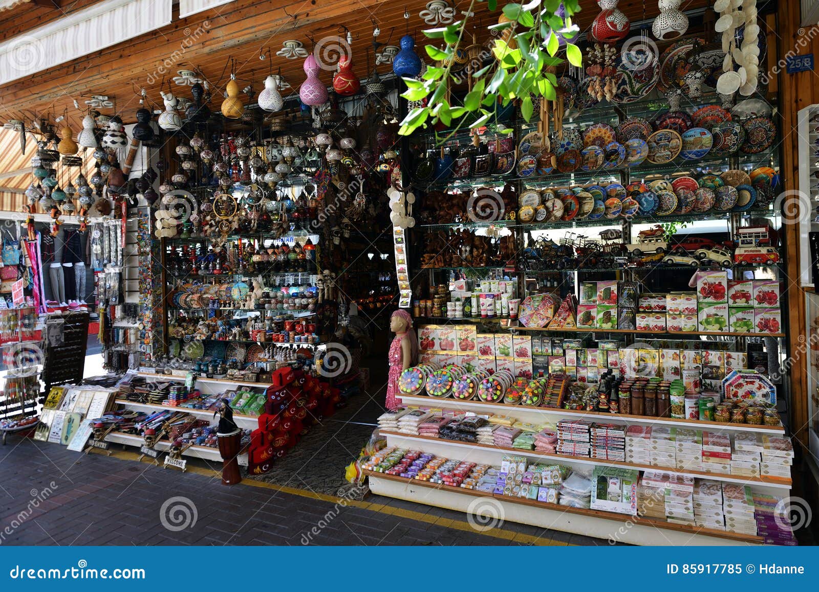Bazar in Alanya, Turkey editorial image. Image of shop - 85917785