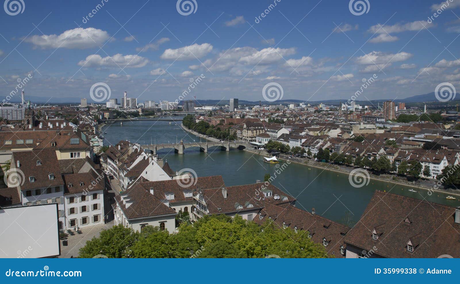 Bazel, Zwitserland redactionele stock foto. Image of afstand - 35999338