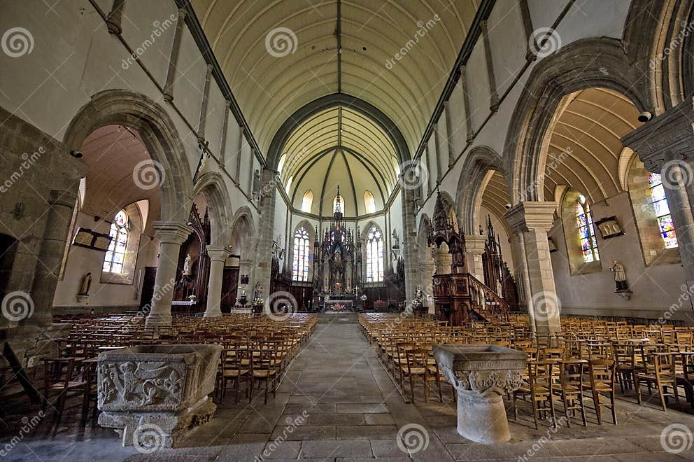 Bazouges-la-Perouse foto de archivo. Imagen de viejo - 27057576