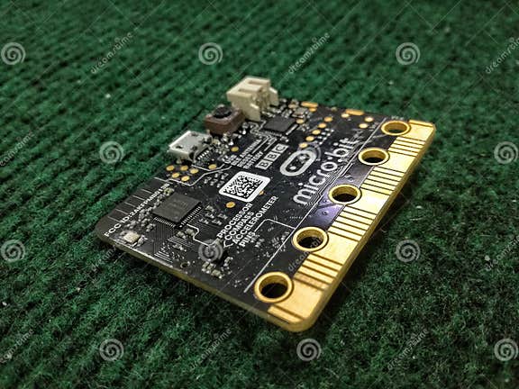BBC Micro Bit a Small Microprocessor Used for Kids To Learn Modern ...