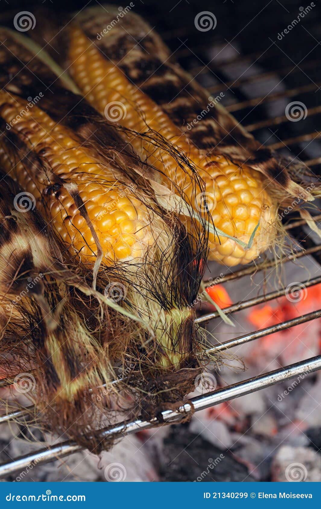 Bbq sweetcorn with leaves stock image. Image of grilled - 21340299