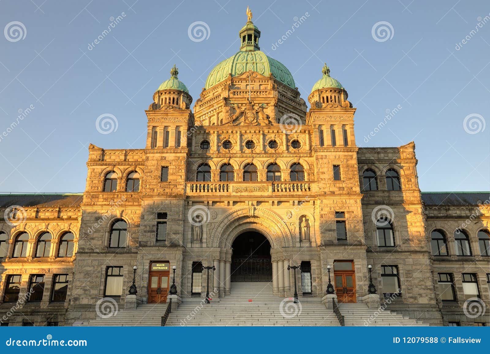 Bc parliament building stock photo. Image of building - 12079588