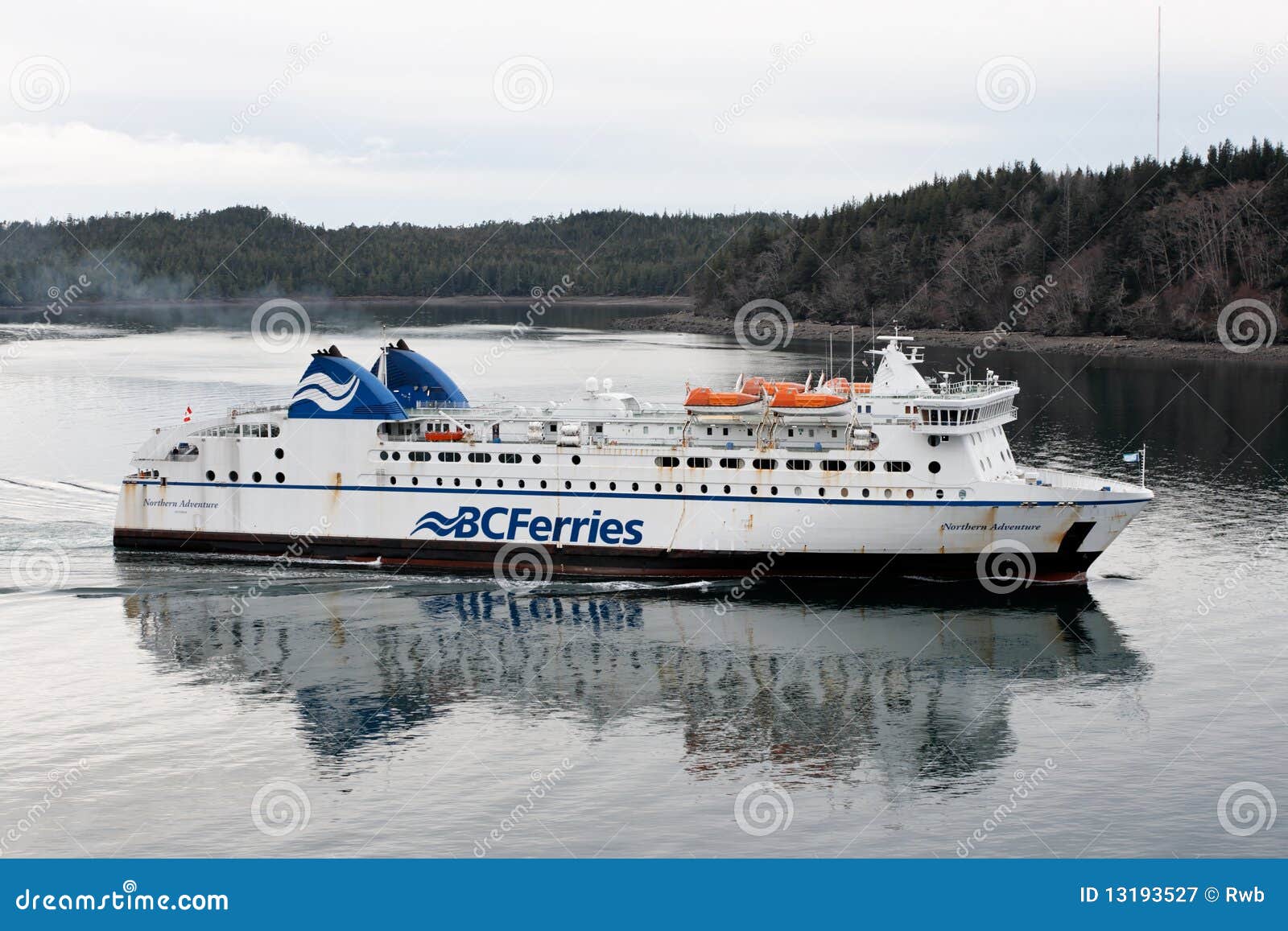 BCFerries Passenger Ferry Enters Harbor Editorial Photography - Image ...