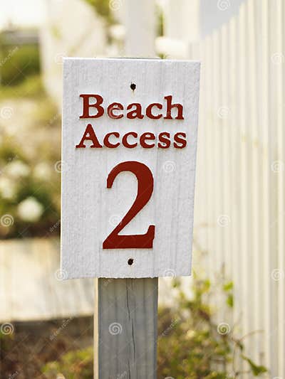 Beach access sign. stock image. Image of head, island - 3284557