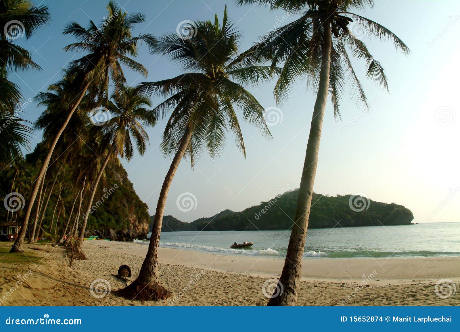 Beach on Ang Thong Natinal Park Stock Photo - Image of sand, tropical ...