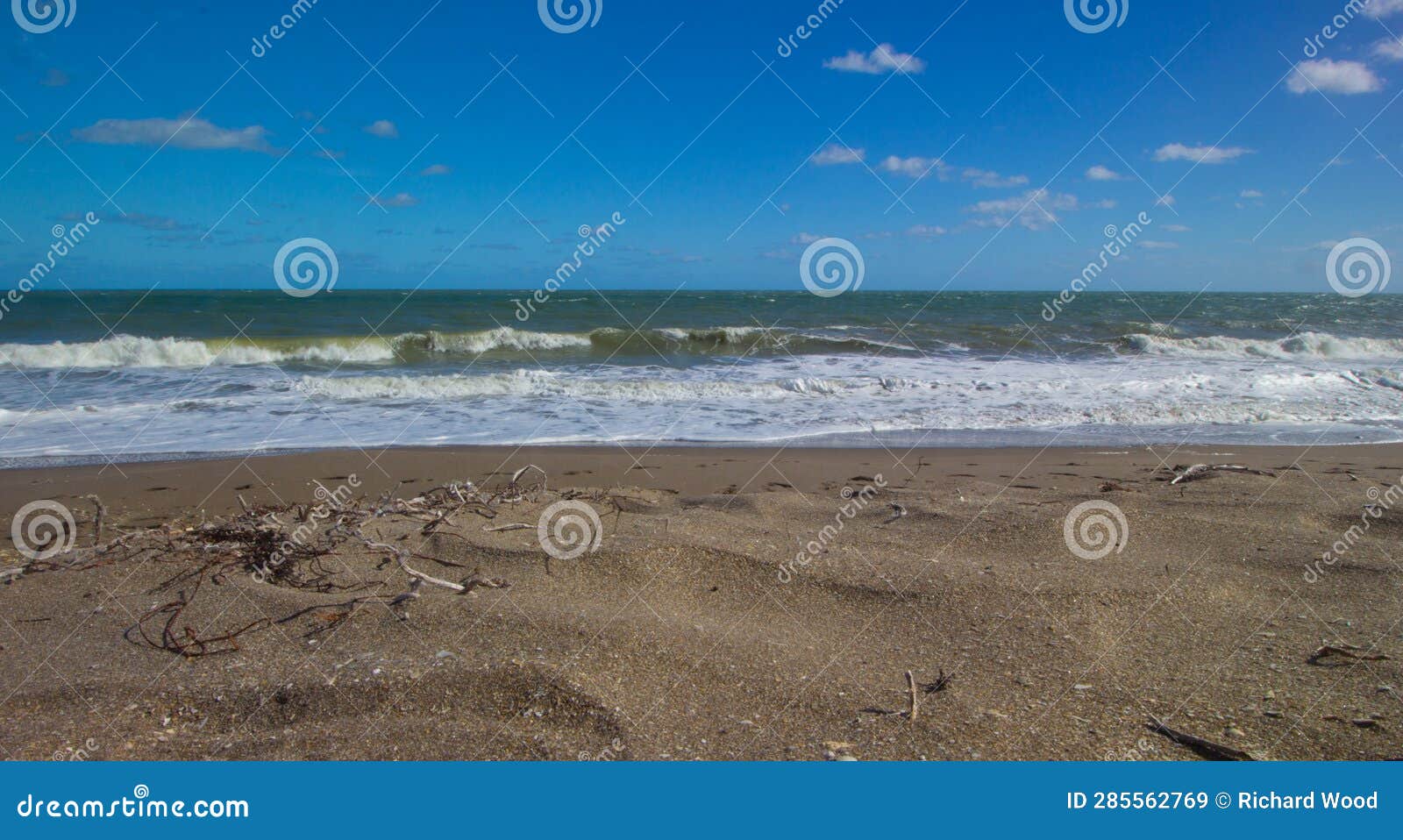 Beach on the Atlantic Ocean during a Sunny Day, Fort Pierce, Florida ...