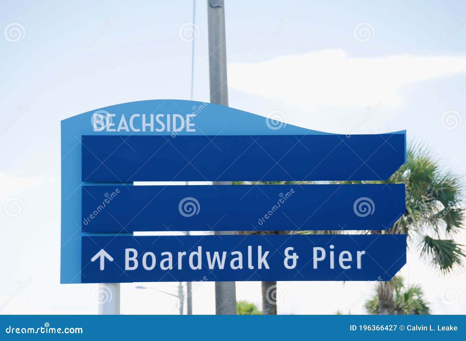 Beachside Boardwalk & Pier Stock Image - Image of boardwalk, florida ...