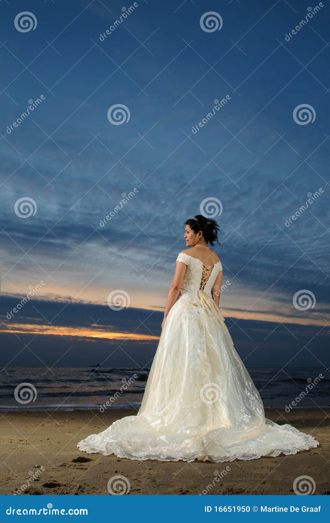 Beach bride at sunset stock photo. Image of evening, female - 16651950