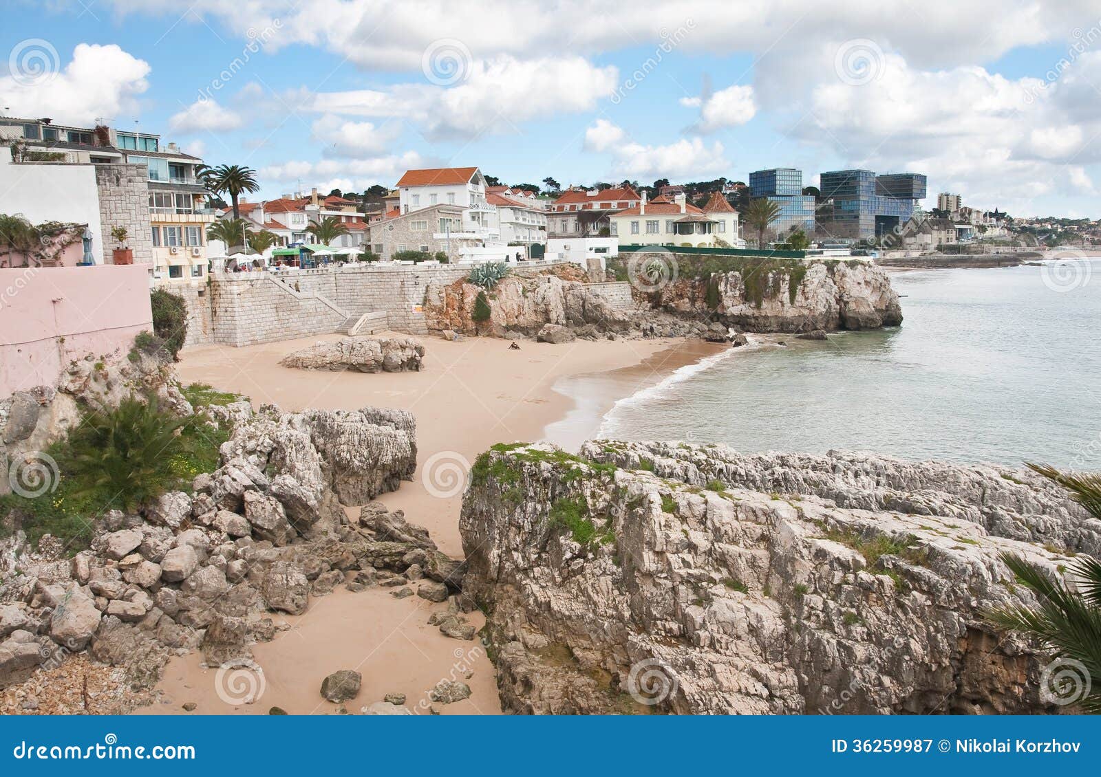 Beach in Cascais. Portugal stock image. Image of coast - 36259987