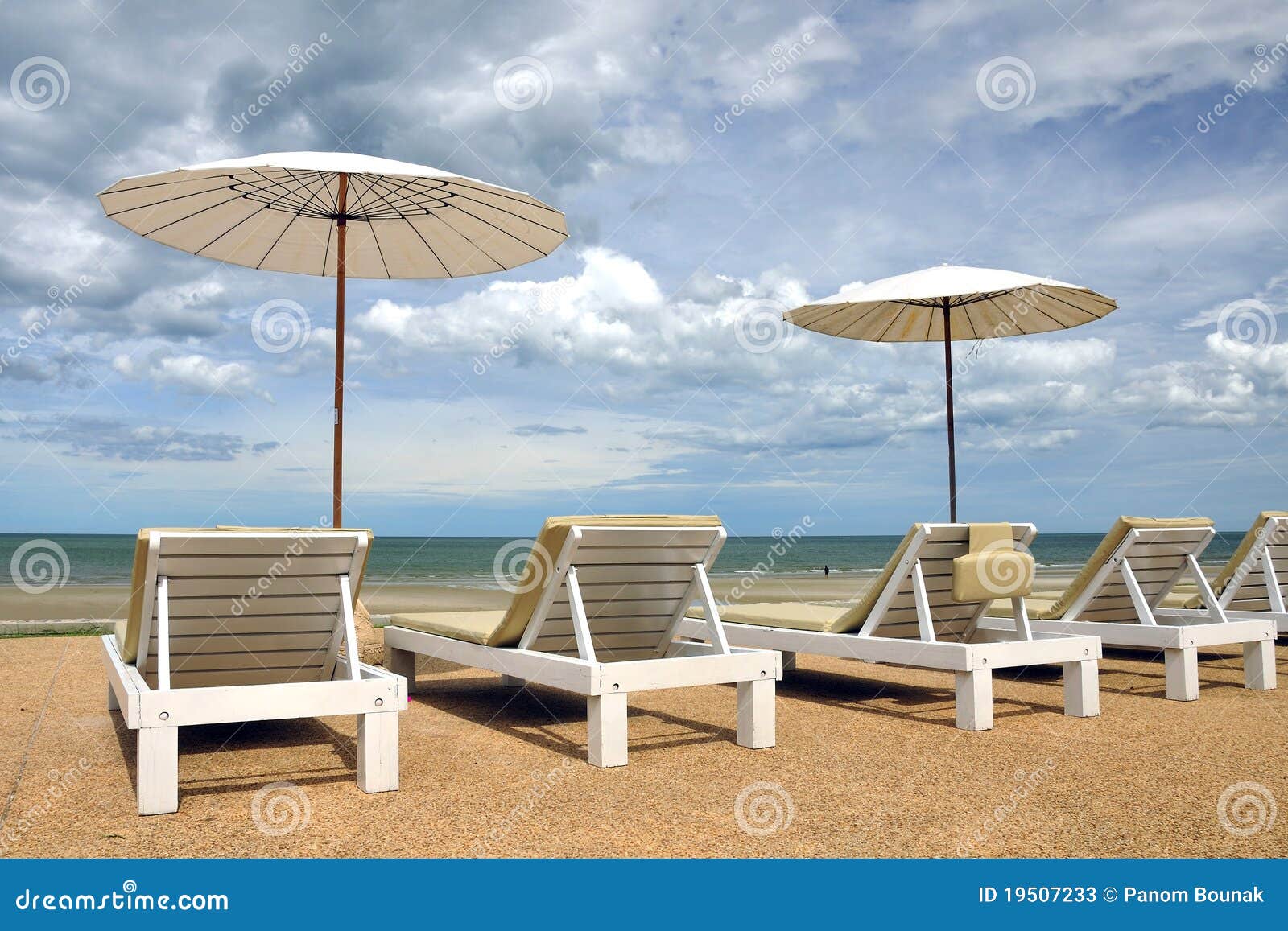 Beach chair on the beach stock image. Image of beauty - 19507233