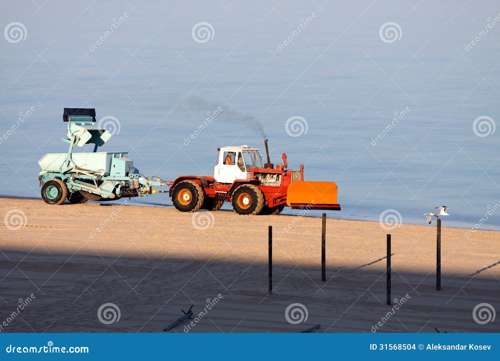 Beach cleaning stock photo. Image of nature, beach, equipment - 31568504
