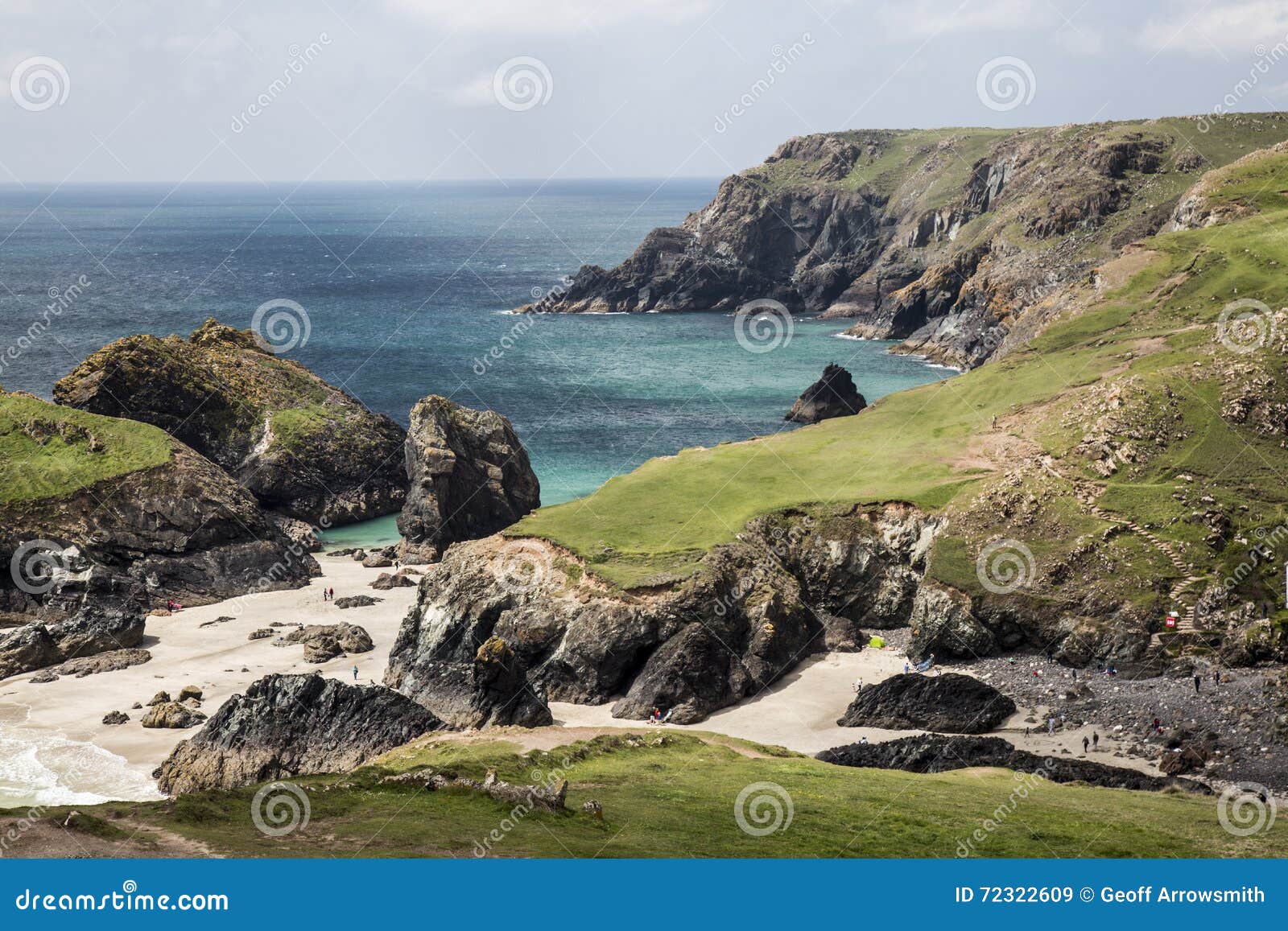 Beach and Cliffs at Kynance Cove, Cornwall, England Stock Image - Image ...
