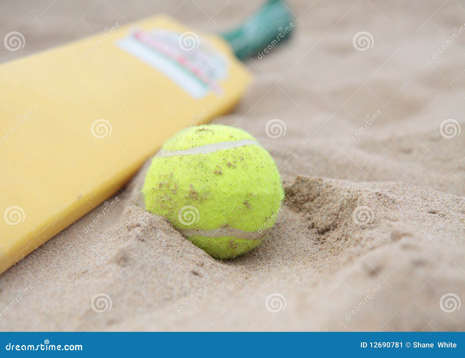Beach cricket stock image. Image of cricket, tennis, plastic - 12690781