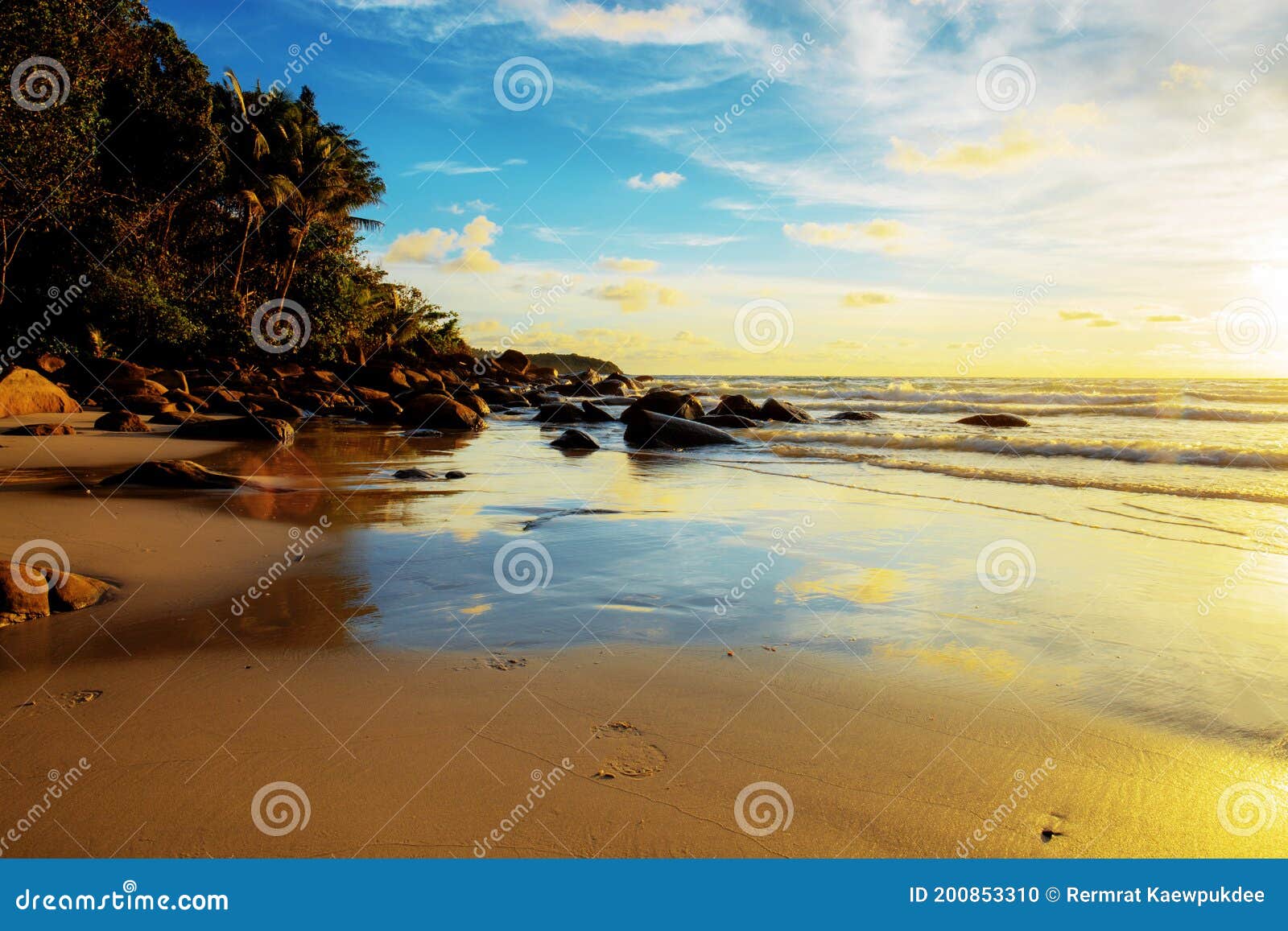 Beach with Golden Light of Sunset Stock Photo - Image of outdoor, cloud ...