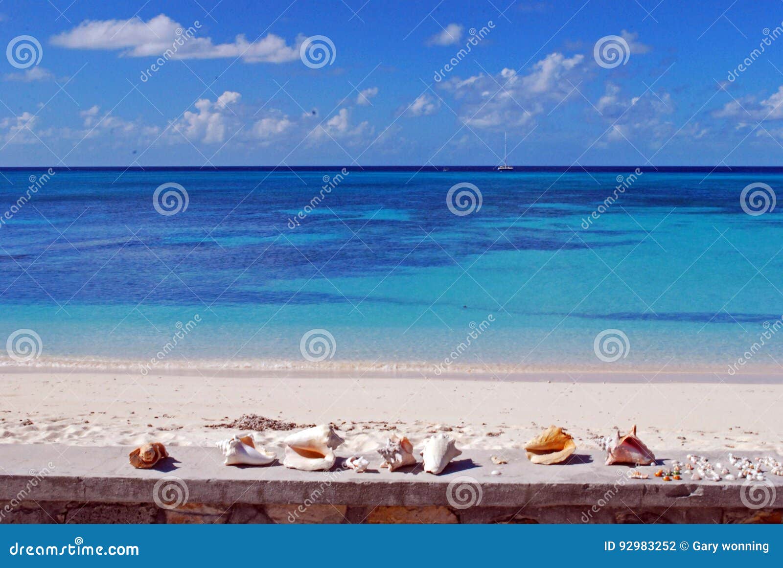 The beach at Grand Turk editorial photography. Image of morning - 92983252