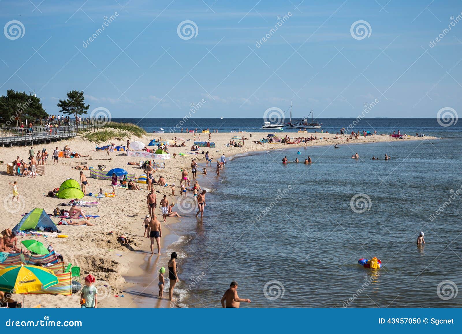 Beach in Hel editorial image. Image of beach, sunset - 43957050