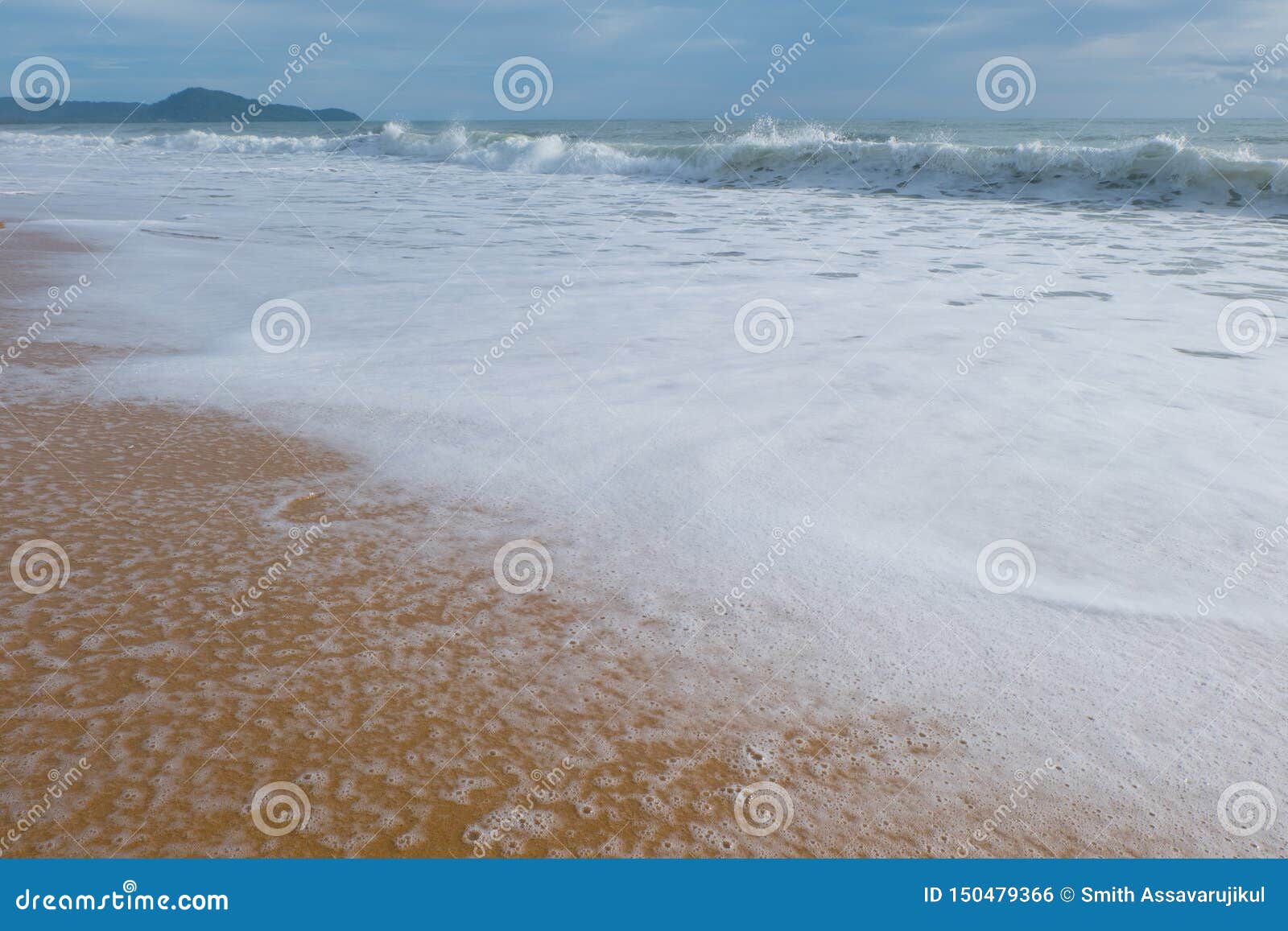 The Beach with High and Strong Wave Sea Stock Photo - Image of ...