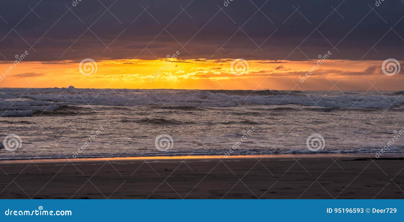 Beach Horizon stock image. Image of sunset, ocean, tide - 95196593