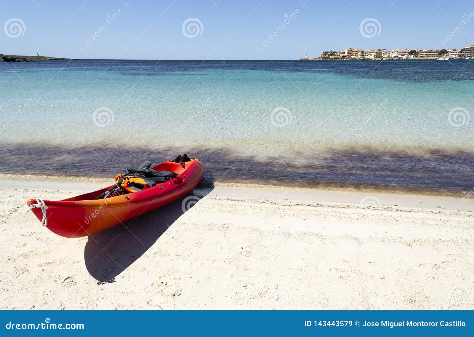 Beach with kayak stock image. Image of kayaking, islands - 143443579