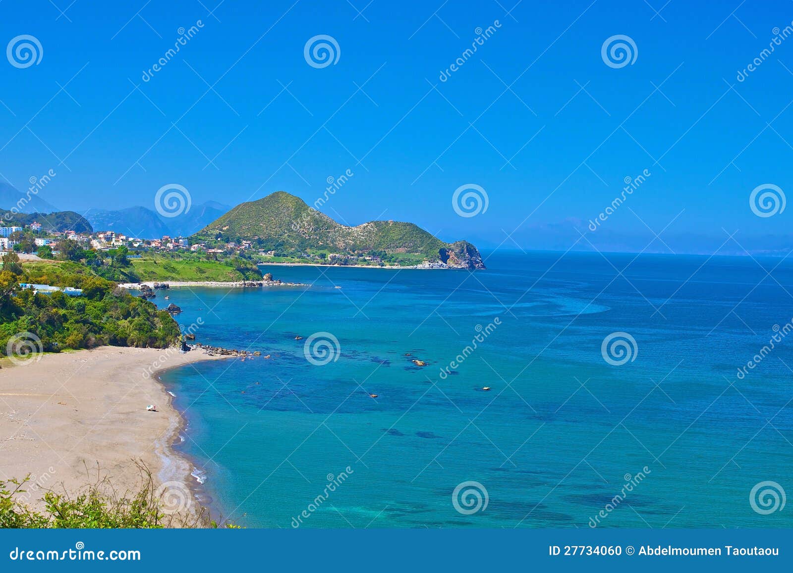 Beach and ledge stock photo. Image of landscape, algae - 27734060