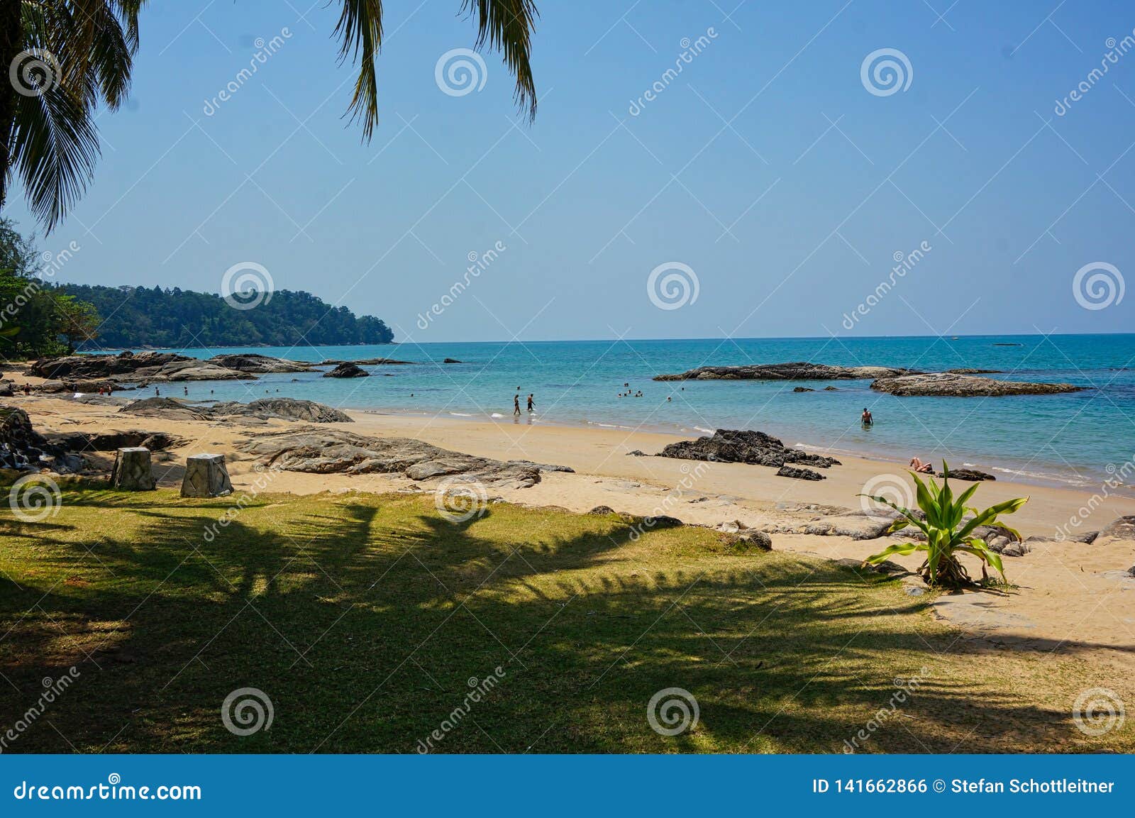 Beach with No People and Rocks Stock Photo - Image of beauty, beach ...