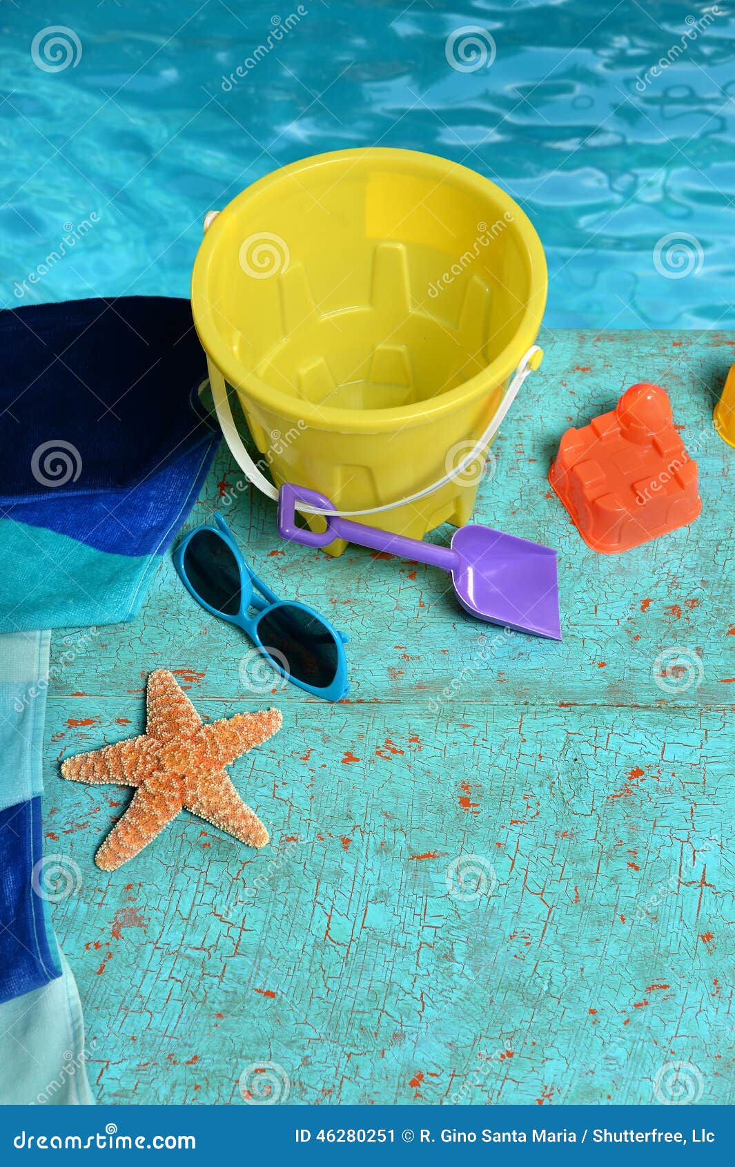 Beach Objects Near Water stock image. Image of wood, space - 46280251