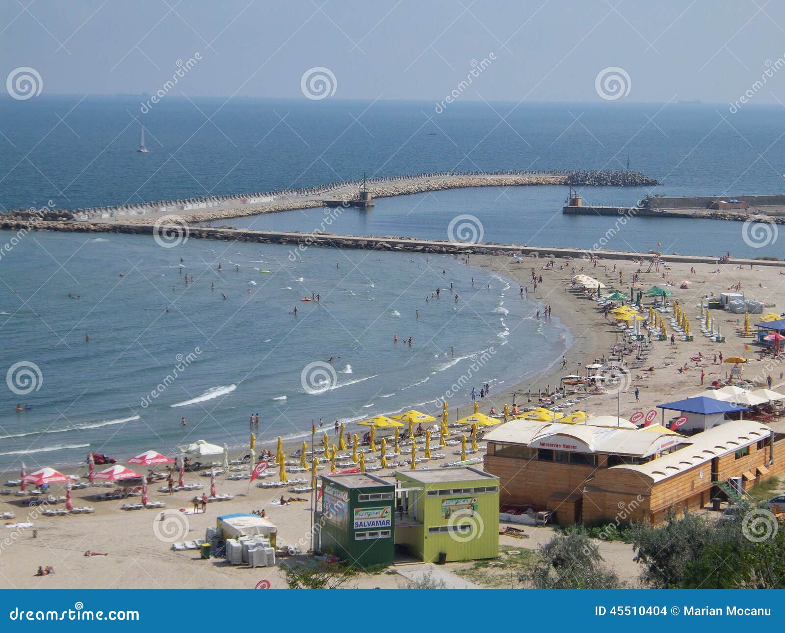 Beach overview editorial stock image. Image of lagoon - 45510404
