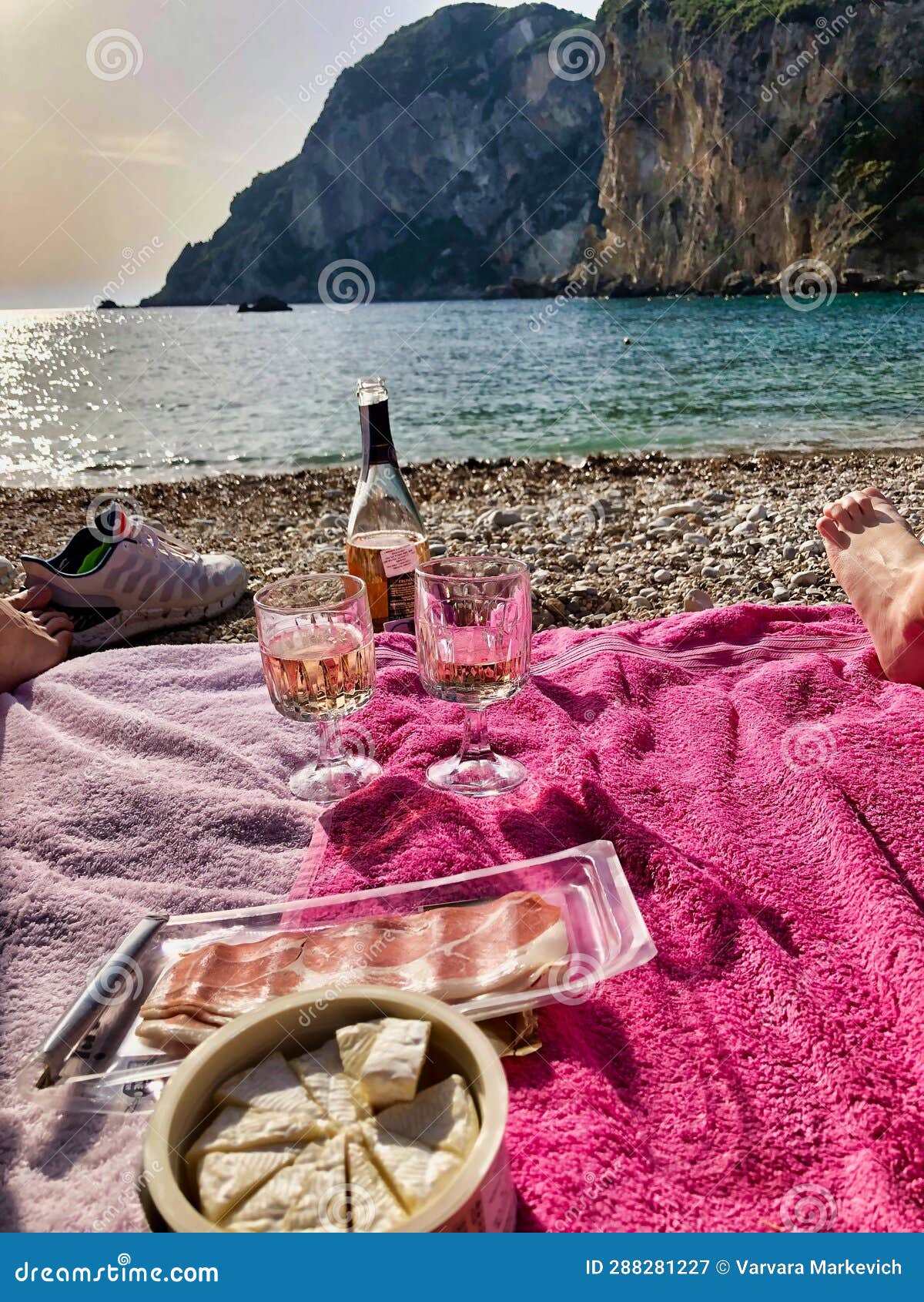 Beach romance stock image. Image of ocean, cold, blanket - 288281227