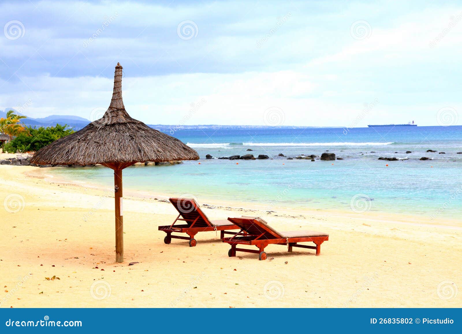 Beach side stock photo. Image of beautiful, beach, water - 26835802
