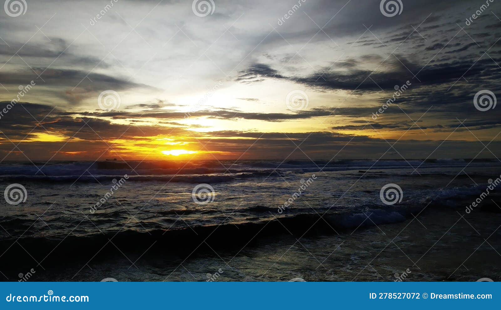 Beach side view stock photo. Image of wave, sunset, evening - 278527072