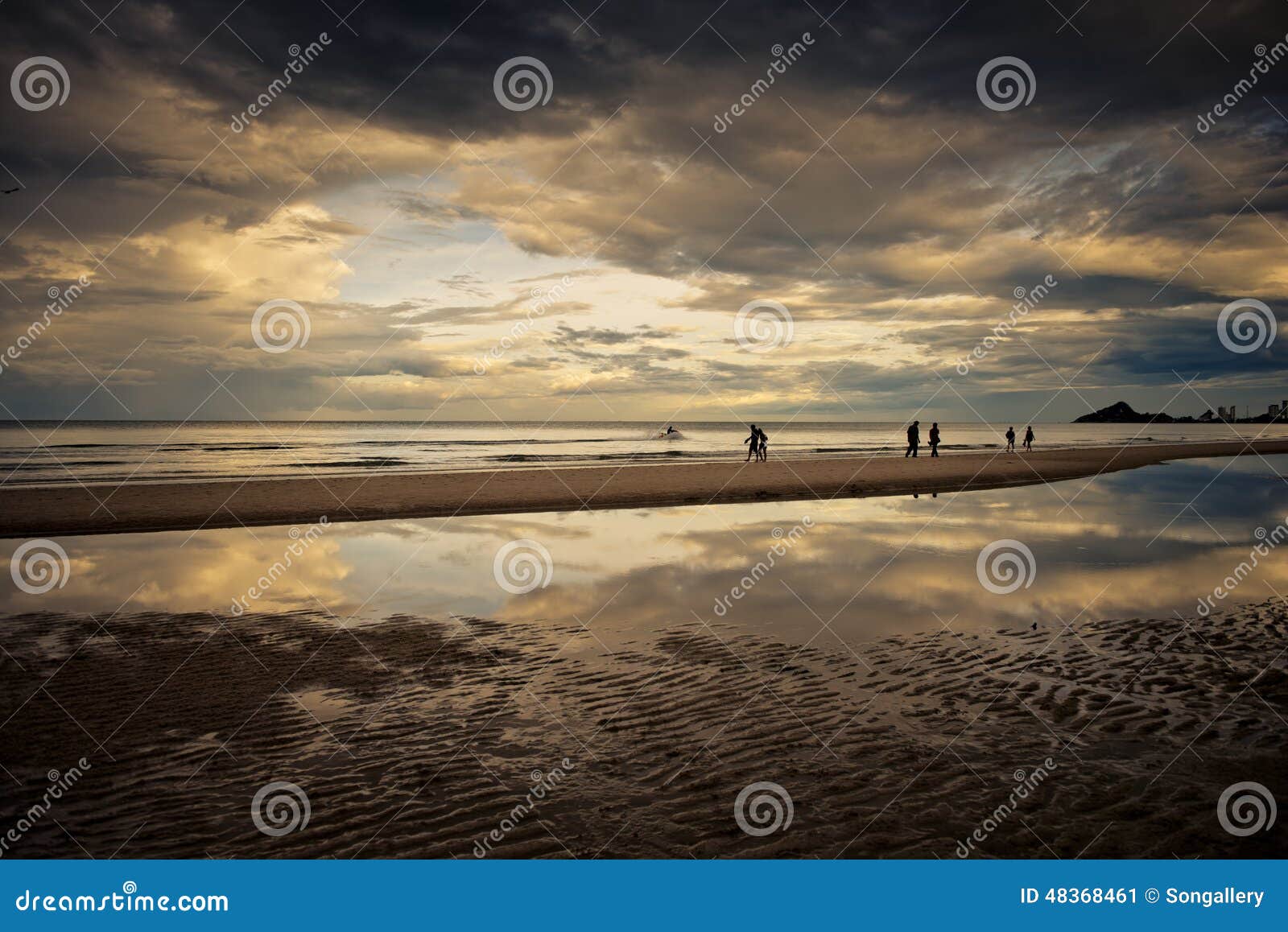 Beach & Sky reflection stock image. Image of golden - 48368461