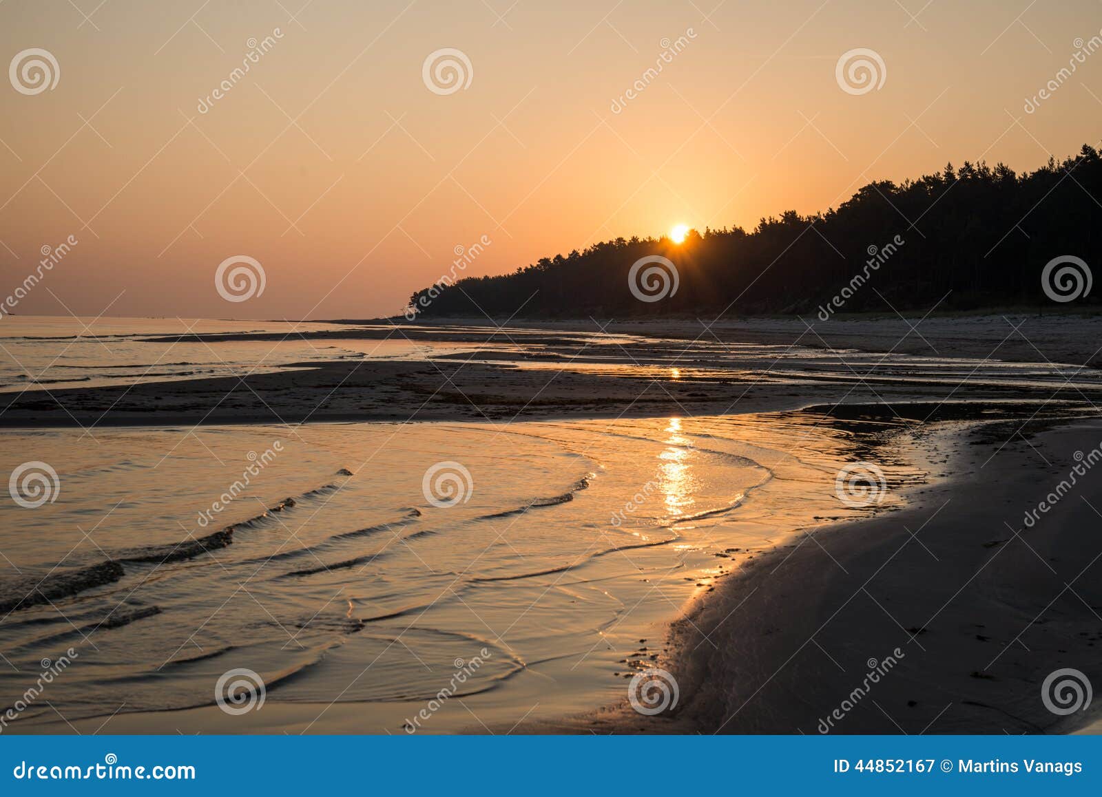 Beach Skyline with Sand and Perspective Stock Image - Image of calm ...