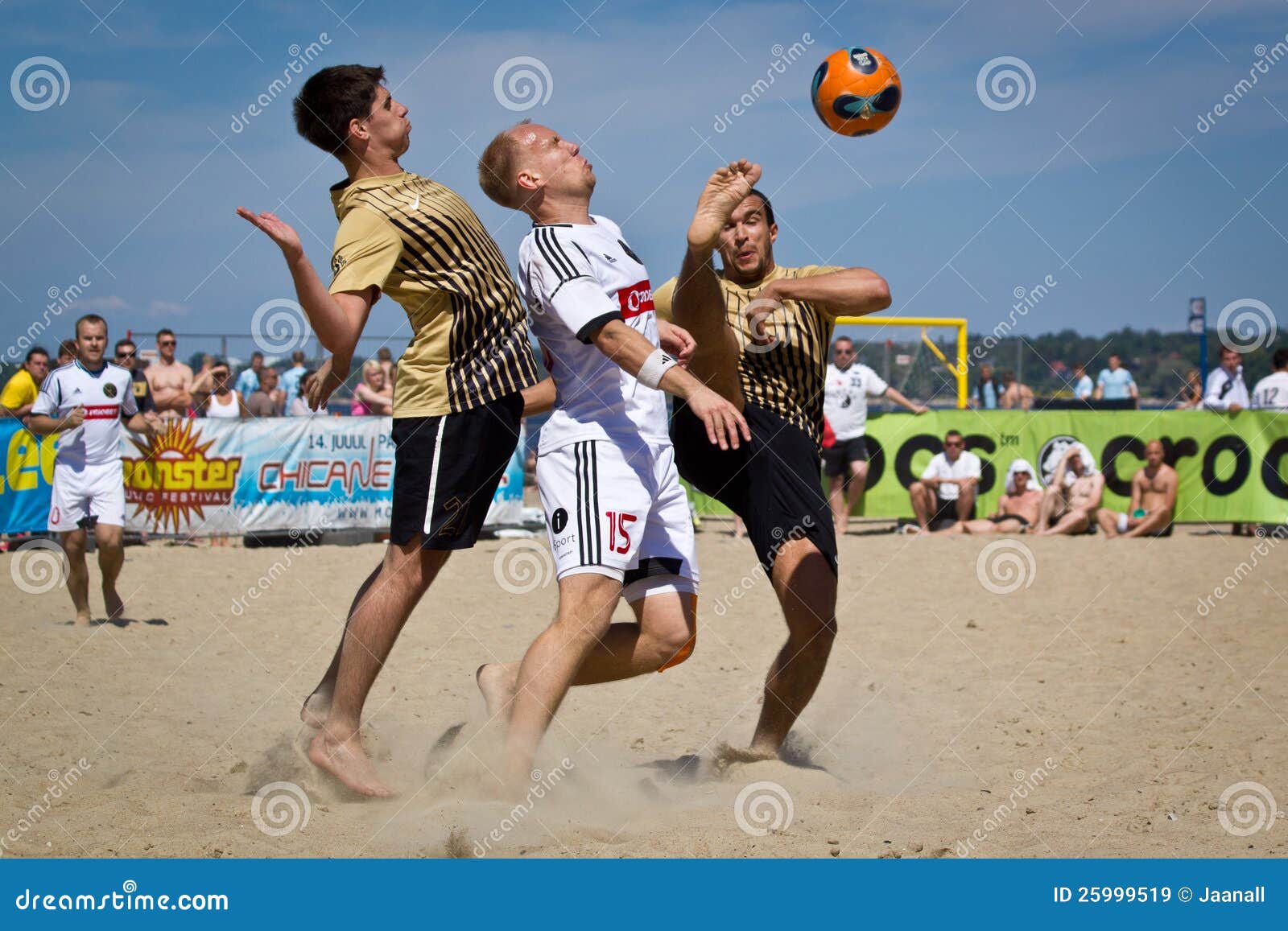 Beach soccer editorial stock image. Image of goal, player - 25999519