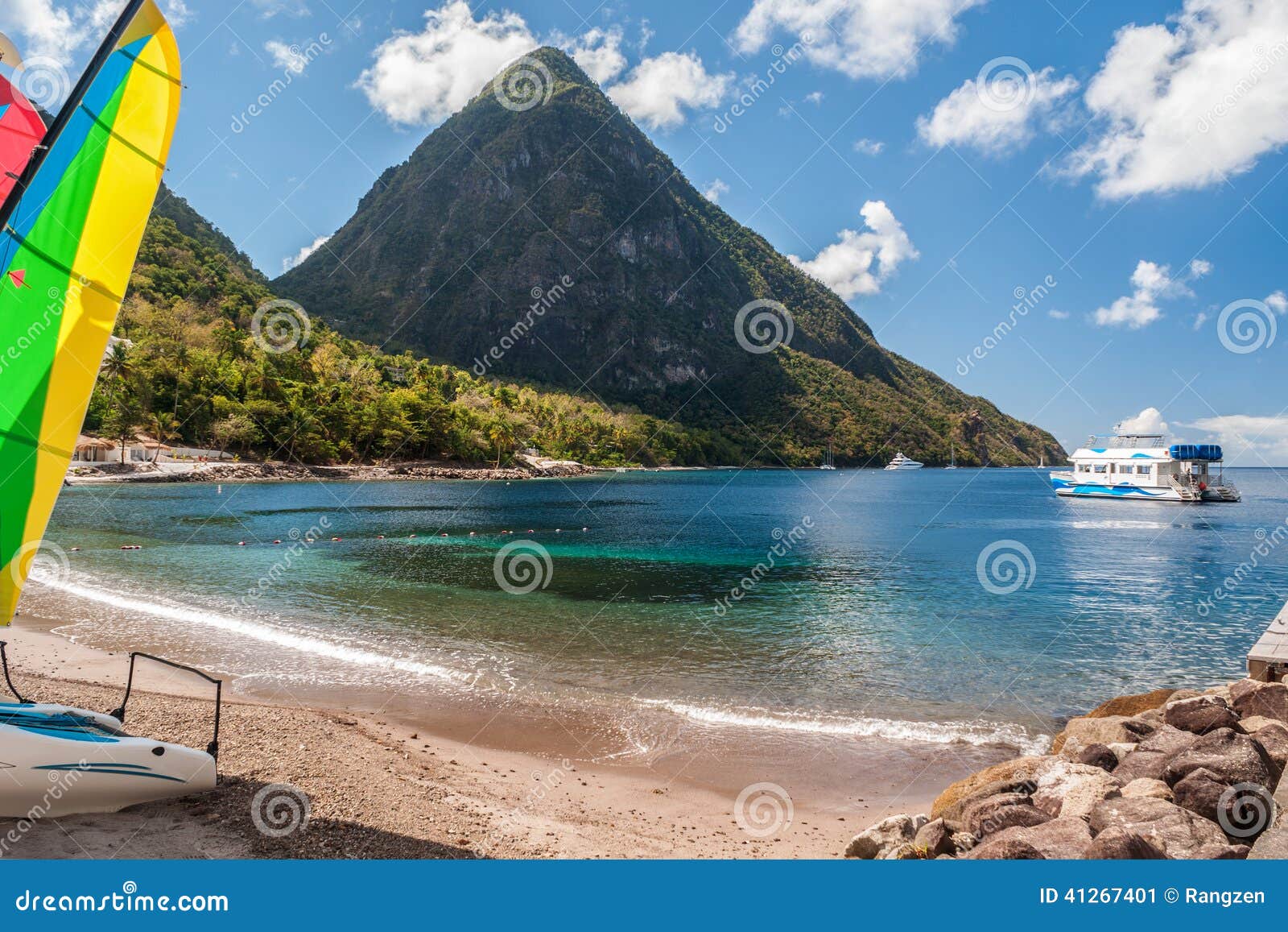 Beach on St. Lucia stock image. Image of recreation, boat - 41267401