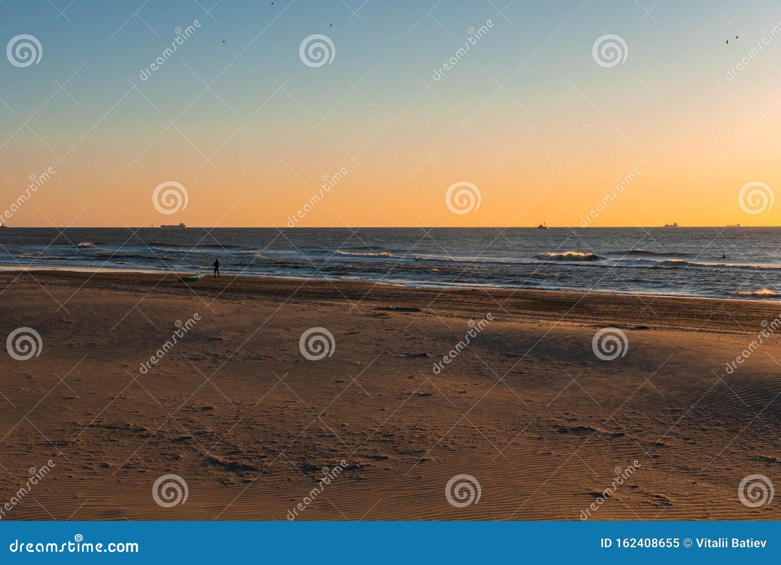 Beach sunset background stock image. Image of horizon - 162408655