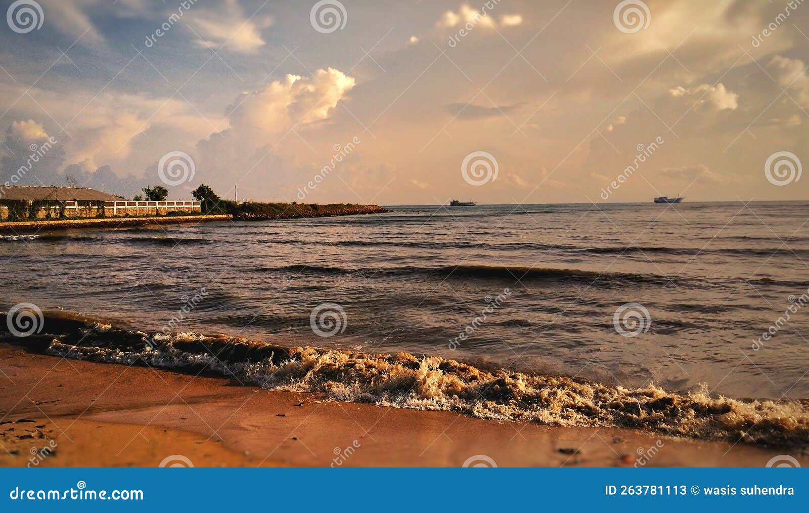 Beach Sunset Healing Calm Smooth Waves Stock Image - Image of waves ...
