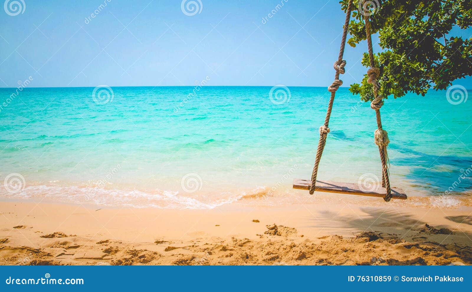 Editorial Matching Beach Stock Photos - Free & Royalty-Free Stock ...