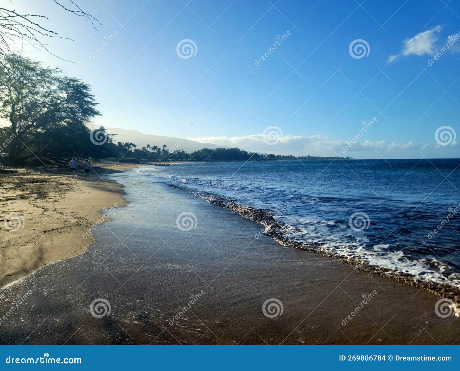 Beach Tide Rocks Stock Photography | CartoonDealer.com #91395158