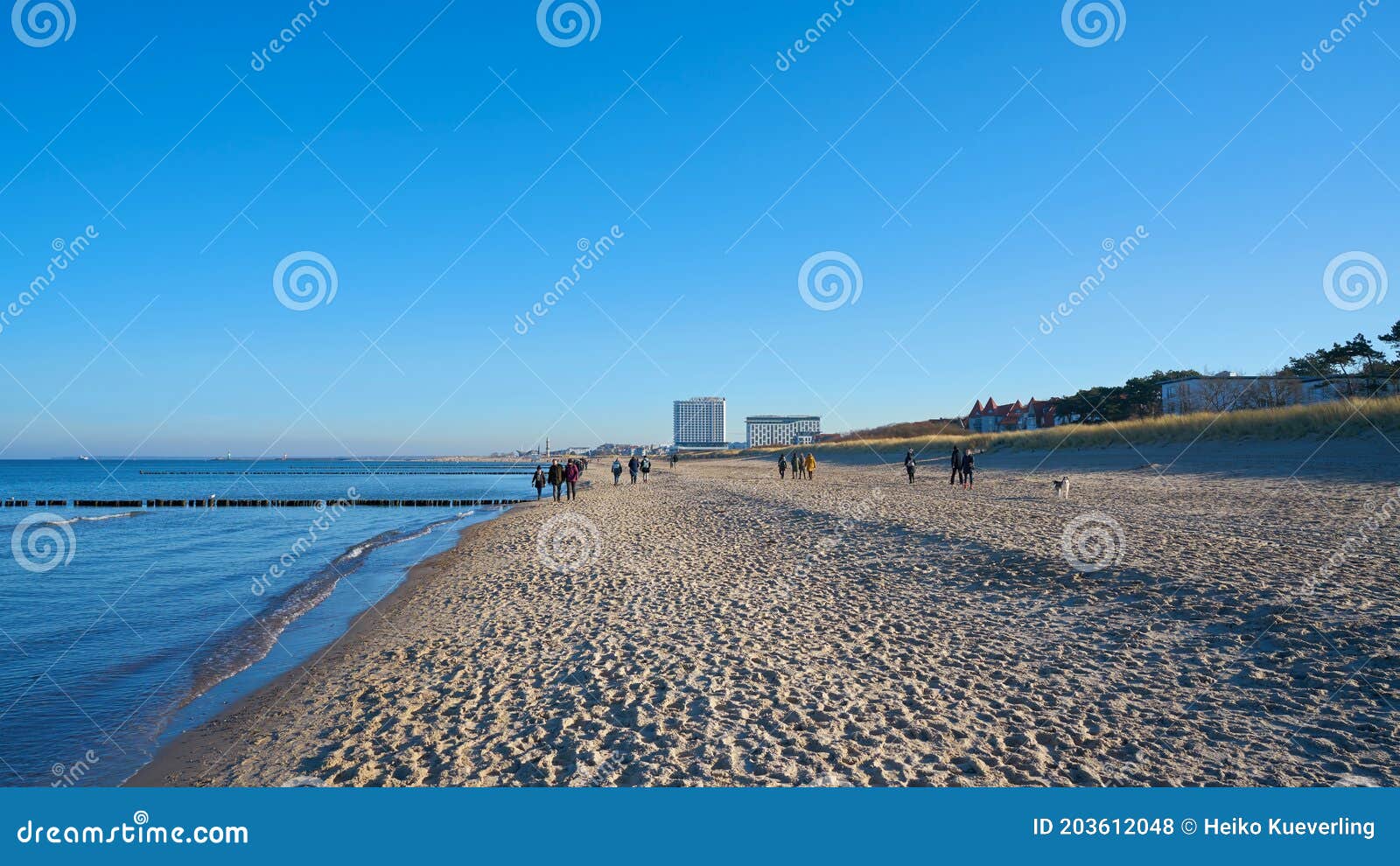 Beach of Warnemuende on the German Baltic Coast Editorial Stock Photo ...